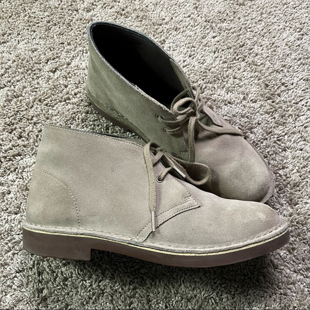 Women’s Clarks Chukka Bushacre Desert Ankle Boots Sue… - Gem